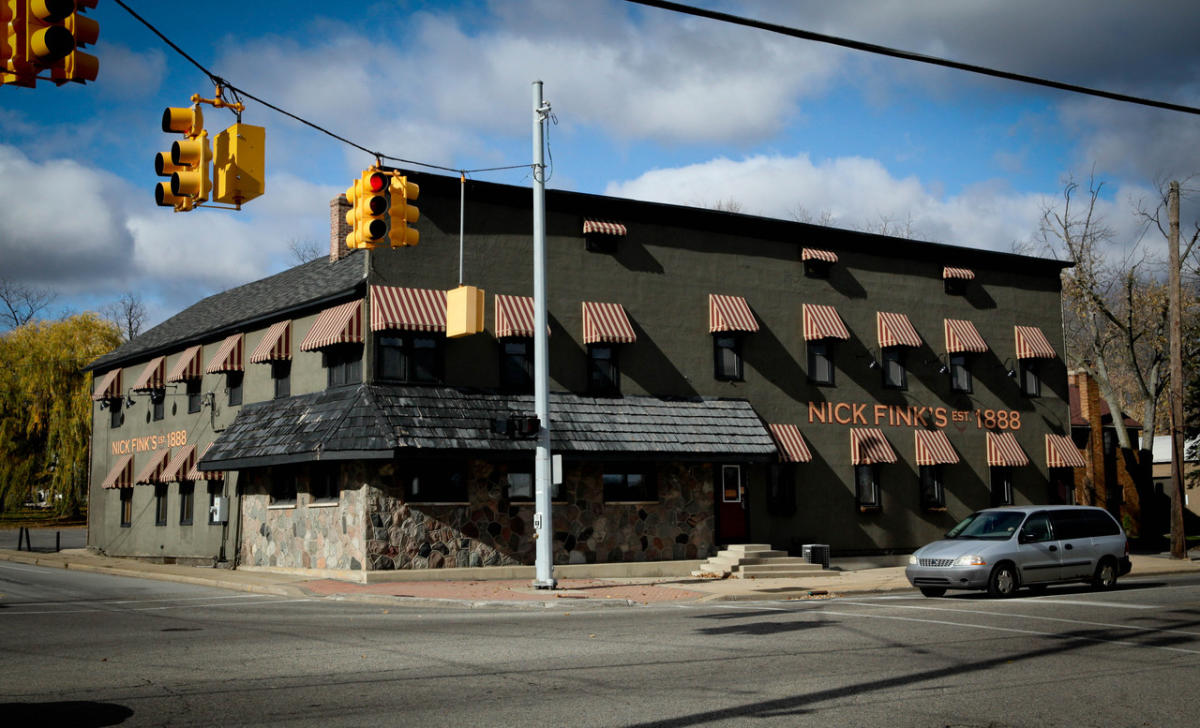 Nick Fink's - Comstock Park MI, 49321