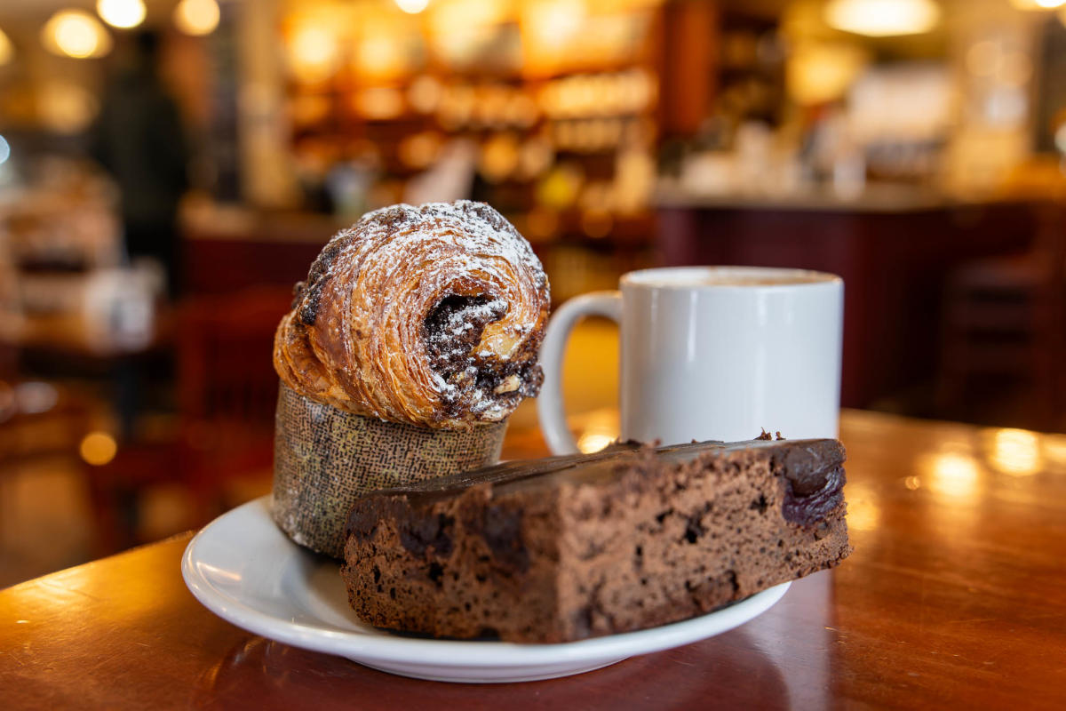 Hall Street Bakery - Grand Rapids MI, 49506