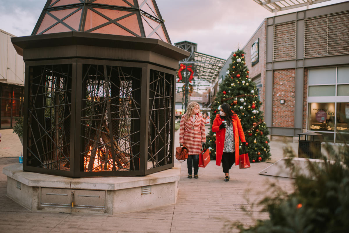 Tanger Outlet Mall - Byron Center MI, 49315