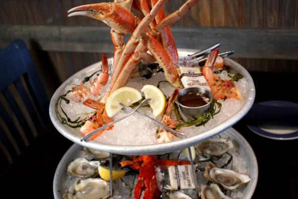 Ford's Fish Shack - Lansdowne | Leesburg, VA 20176