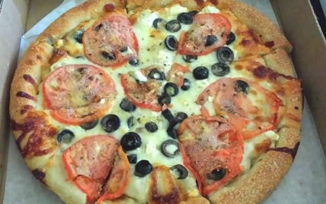 DEMO’S PIZZA FACTORY