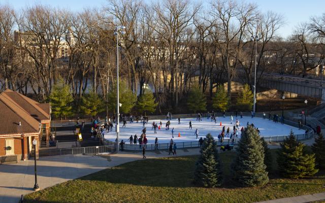 Riverside Skating Center