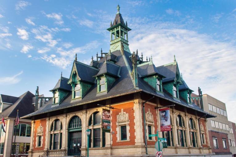 Customs House Museum & Cultural Center