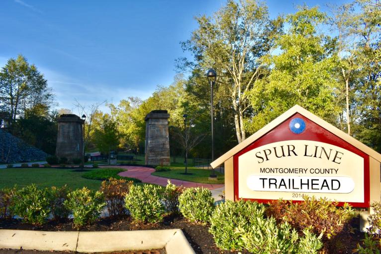 Spur Line Trailhead Park