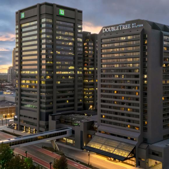 doubletree docklands