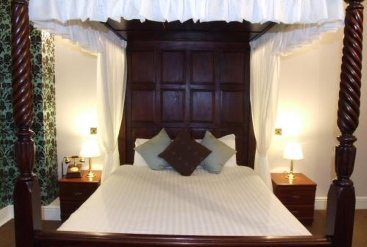 Ely House Hotel