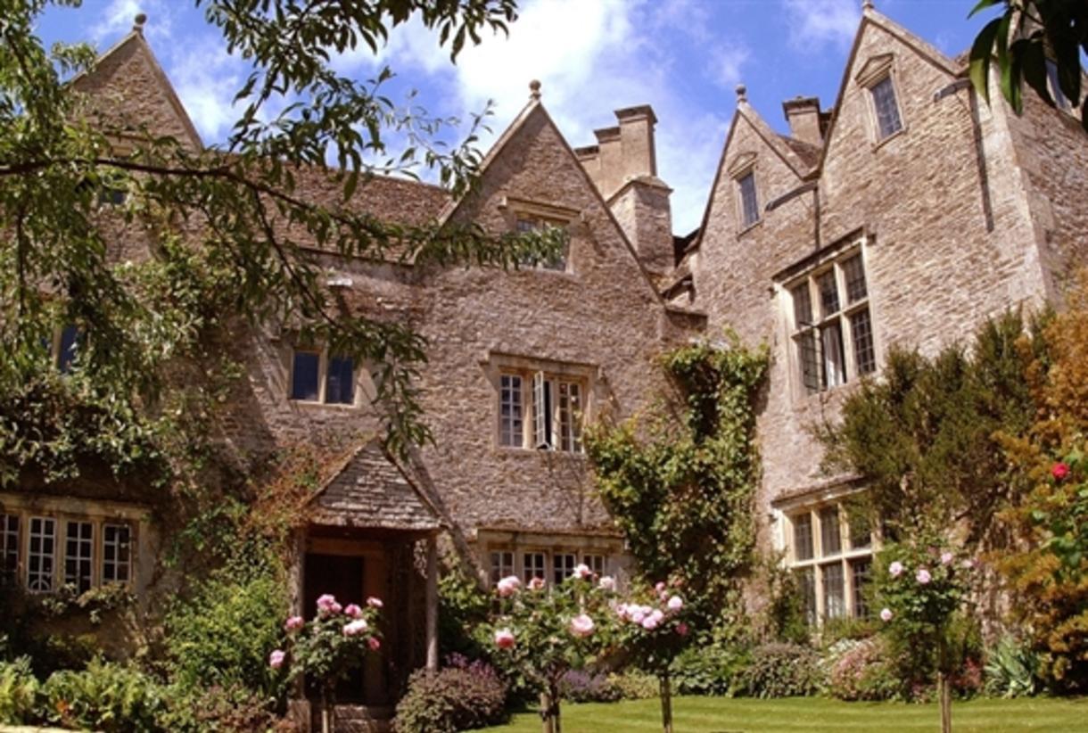 Kelmscott Manor Wedding Manor House Gardens London Hi Res Stock