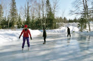 Ice Skating in Minocqua, Wisconsin | Indoor & Outdoor Rinks