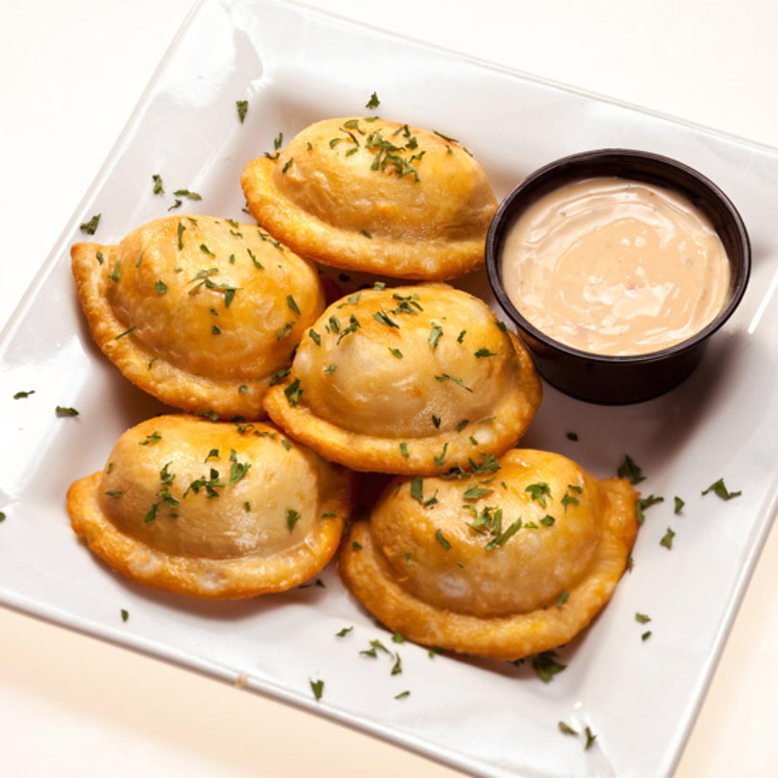 Arooga's Grille House & Sports Bar | Camp Hill, PA 17011