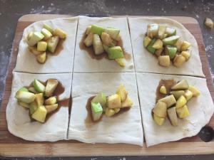 High Altitude Spiced Apple Turnovers