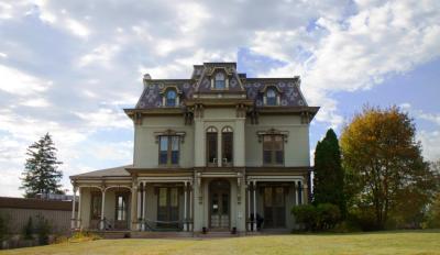 10 Beautiful Historic Homes in Ypsilanti, Michigan