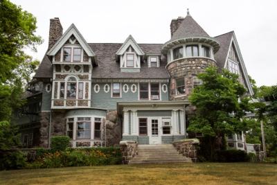 10 Beautiful Historic Homes in Ypsilanti, Michigan