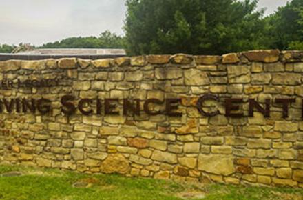 River Legacy Living Science Center