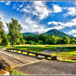 Riverfront Lodging | McKenzie River | Eugene, Cascades & Oregon Coast