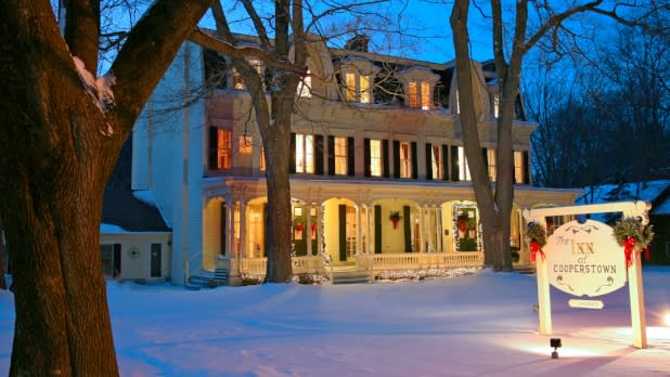 Cozy and Romantic New York State Winter Getaways | Resorts & Spas