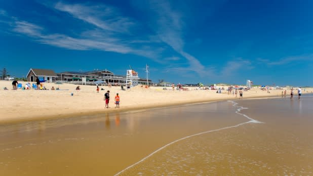 Summer Guide to Long Island Beaches | State Parks & Best Beaches