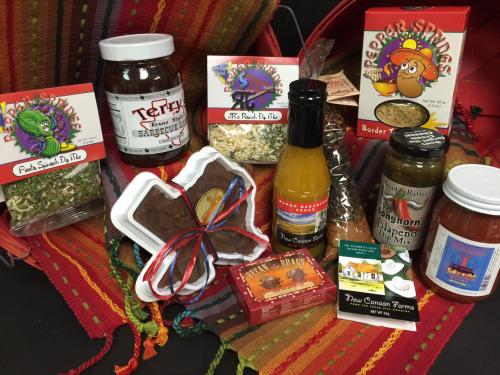 7 Perfect Texas-Themed Gifts