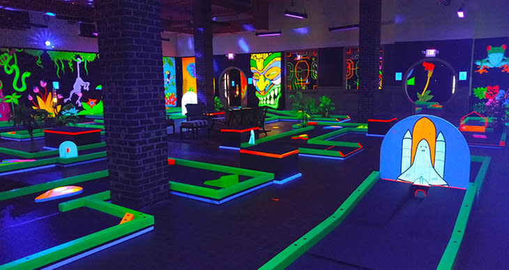 Indoor Family Fun in Wichita | Bowling, Mini Golf, & Ice Skating