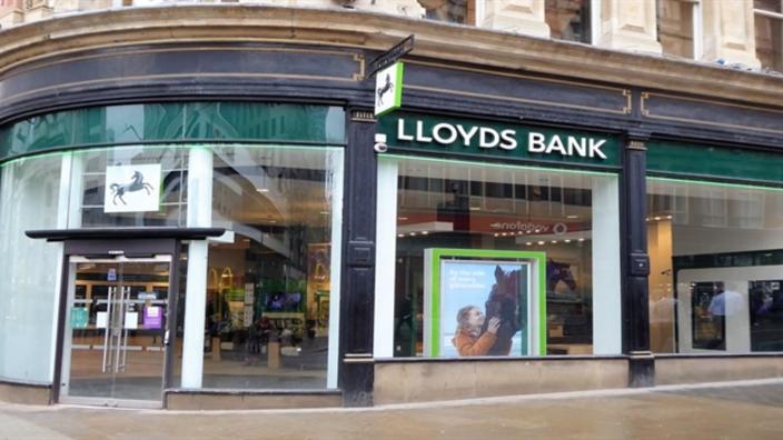 Lloyds Bank Lloyds Bank Opens New Look Branch In Clapham Junction