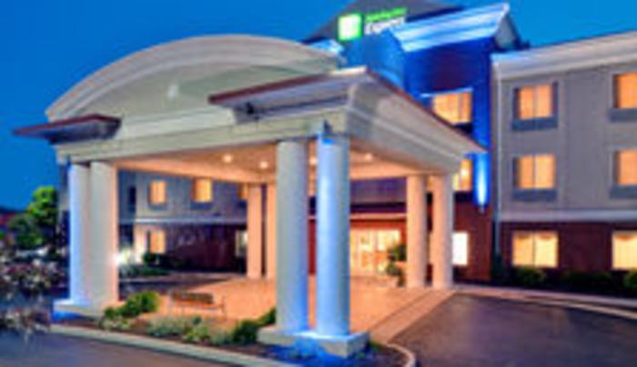 Holiday Inn Express Irondequoit | Rochester, NY 14609