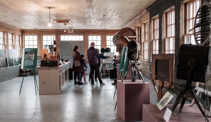 Cayuga Museum of History and Art | Auburn, NY 13021