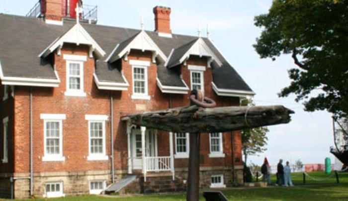 Dunkirk Historical Lighthouse and Veterans Park Museum | Dunkirk, NY 14048