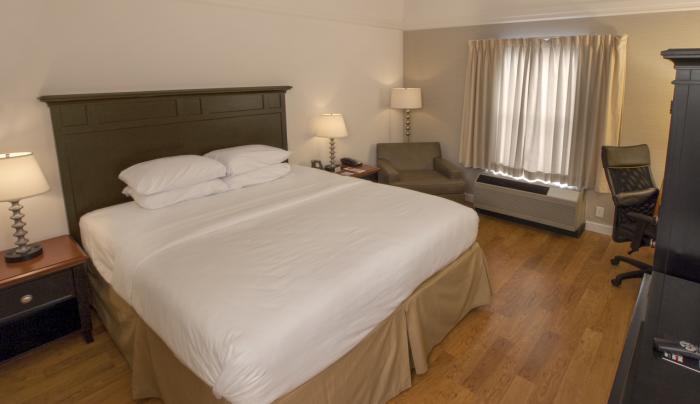 DoubleTree by Hilton Buffalo-Amherst | Amherst, NY 14226