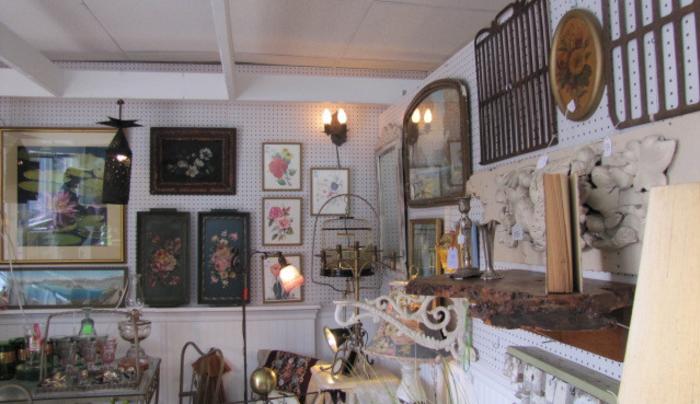 Antique Center at Rhinebeck Antique Emporium | Rhinebeck, NY 12572