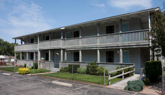 Lighthouse Motel | Olcott, NY 14126