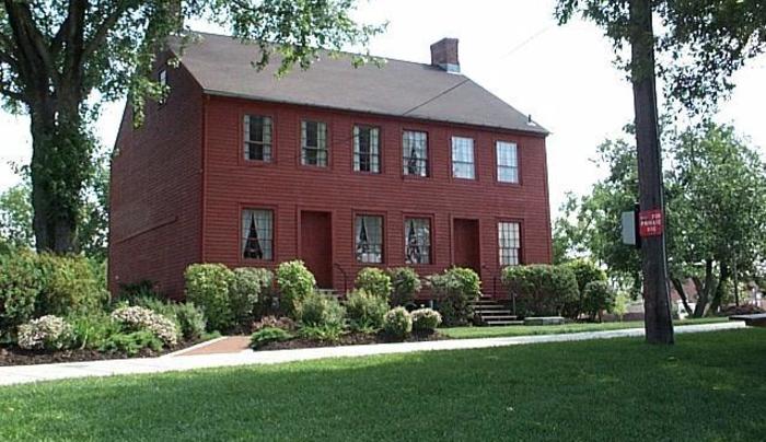 Benjamin Long Homestead | Tonawanda, NY 14150