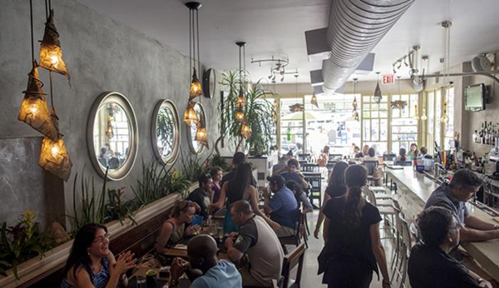 Ovelia Psistaria Bar | Queens, NY 11103