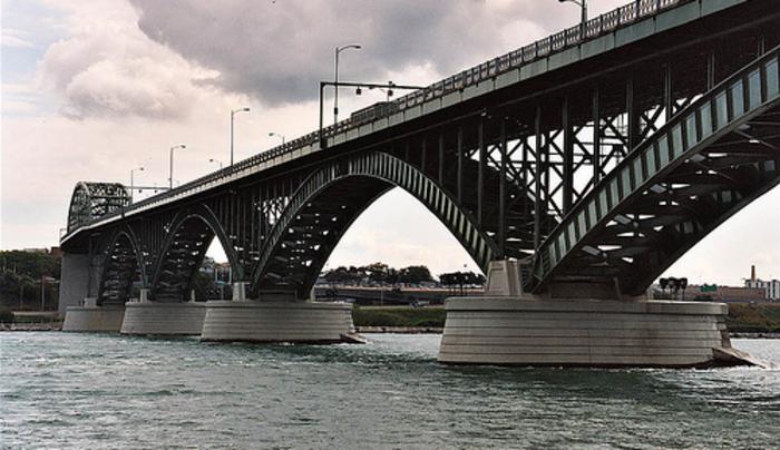 Peace Bridge In Buffalo Ny In Winter