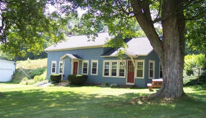 The Rich Country Farmhouse | Hobart, NY 13788