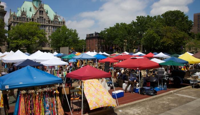 Brooklyn Flea | Brooklyn, NY 11238