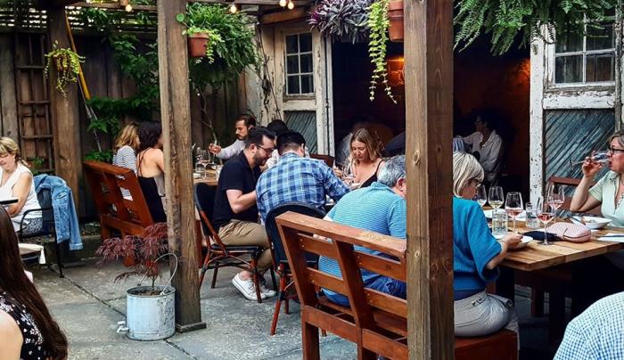 Dapper Goose | Buffalo, NY 14207