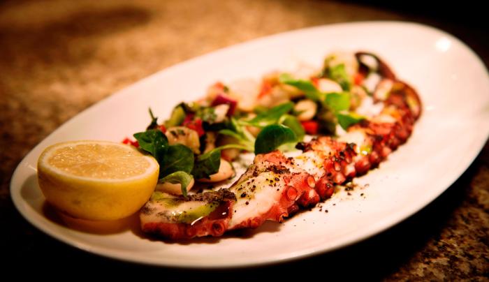 Pera Mediterranean Brasserie | Manhattan, NY 10017