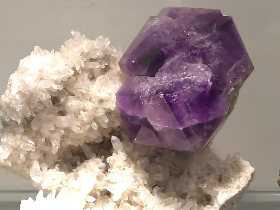 Mines Museum of Earth Science