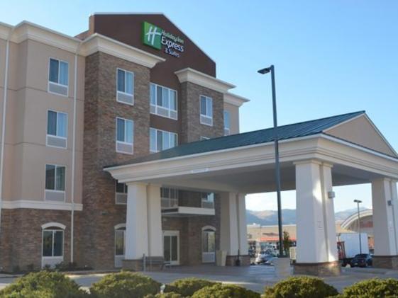 Holiday Inn Express & Suites Denver West