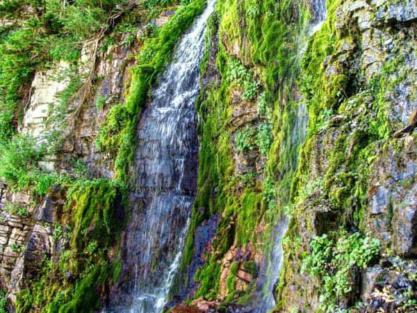10 Waterfalls in Utah Valley That Will Take Your Breath Away