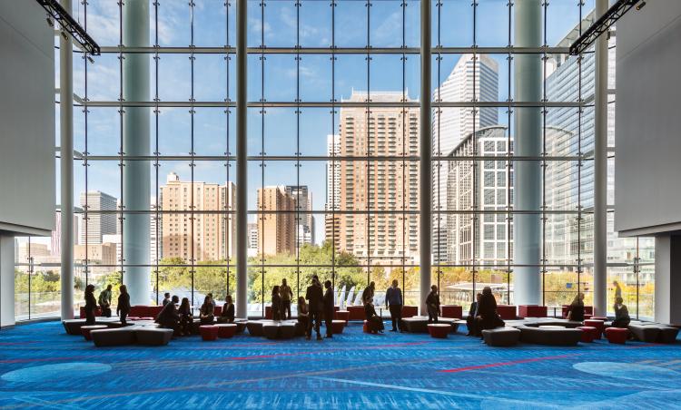 George R. Brown Convention Center - Avenida Houston