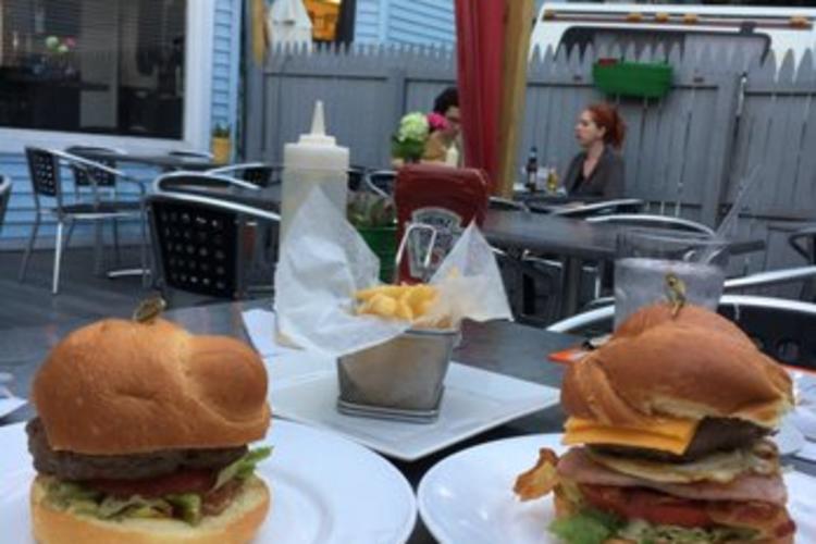 Newark, NJ Restaurants | Experience Outdoor Dining