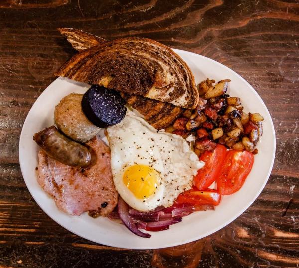 7 Can't-Miss Restaurants in Fort Wayne, Indiana | Visit Fort Wayne