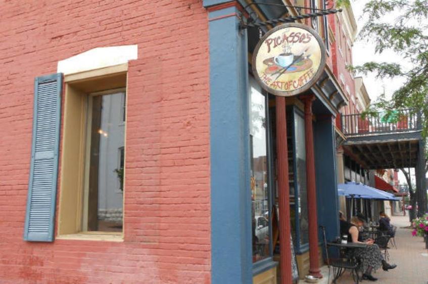 Picasso's Coffeehouse | Saint Charles, MO 63301