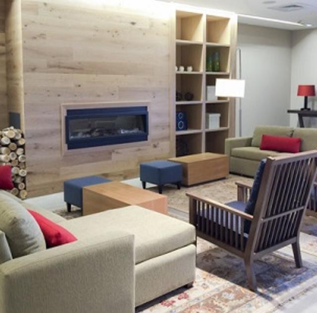 Country Inn & Suites