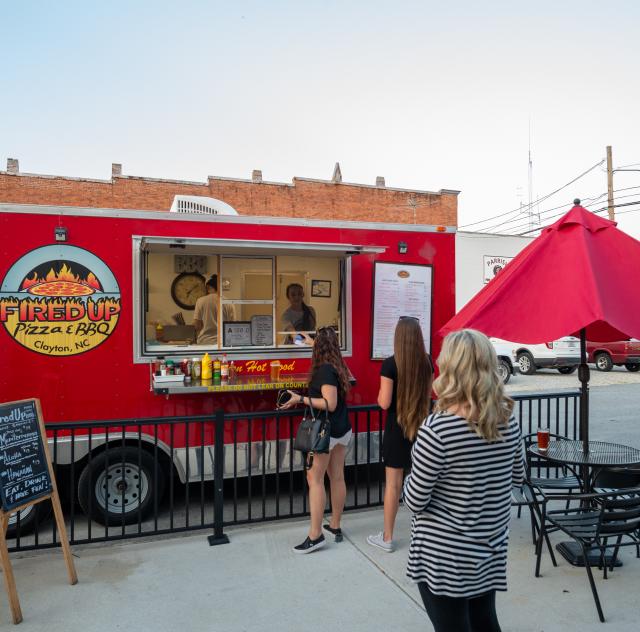 Fired Up Pizza & BBQ