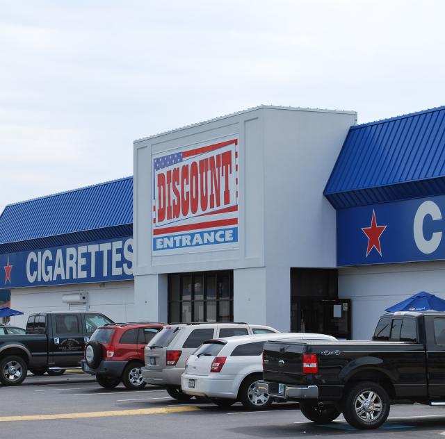 JR Cigar Outlet