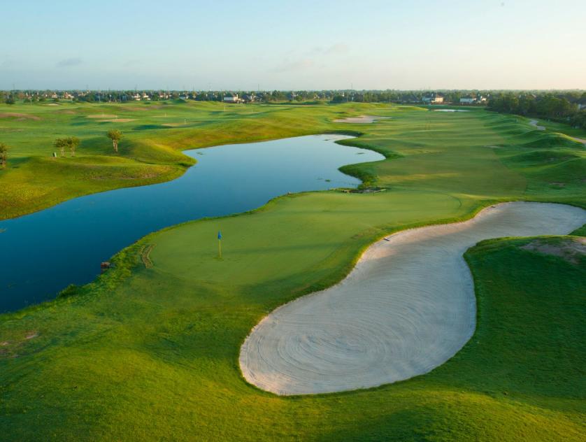 Houston National Golf Club | Things To Do in Houston, TX 77095