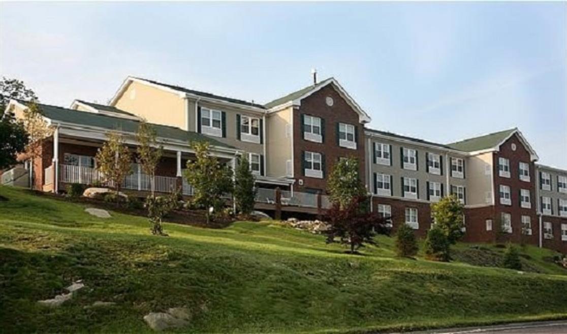 Country Inn and Suites