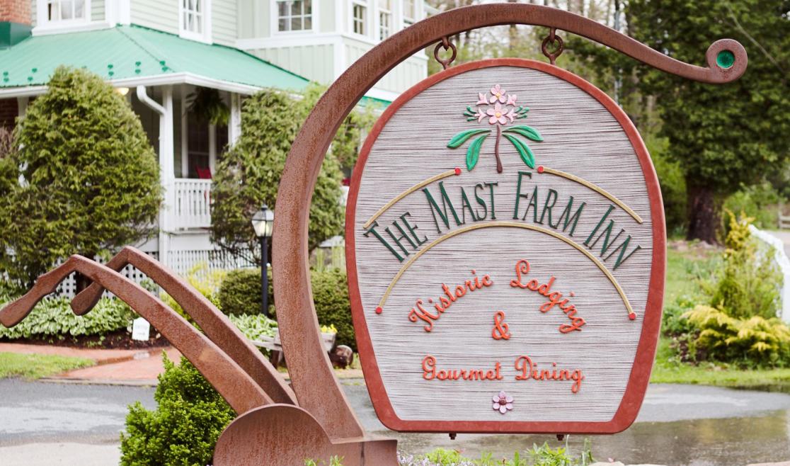 The Mast Farm Inn