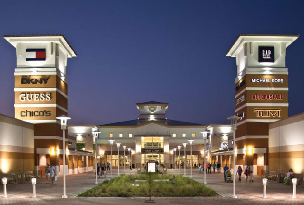 Grand Prairie Premium Outlets